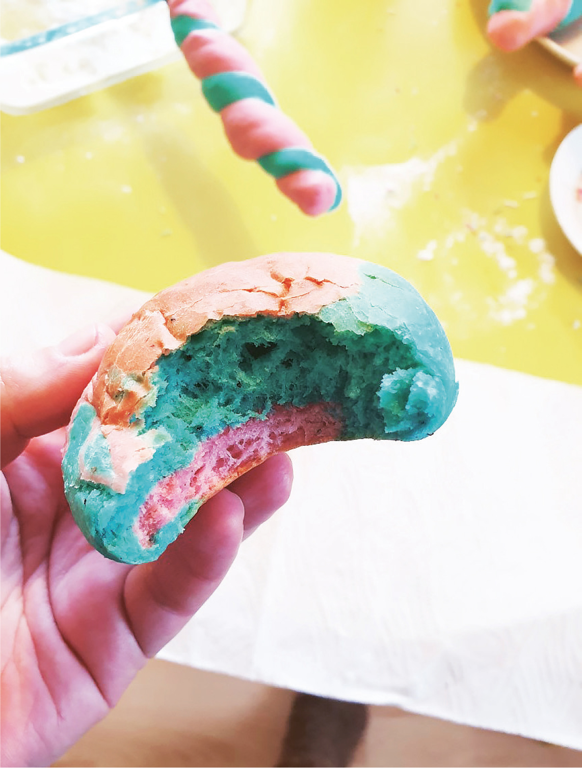 Make rainbow buns! - Kulttuurikeskus Arx